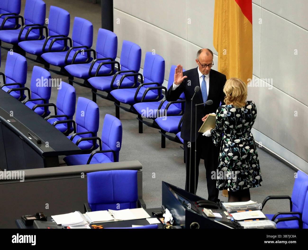 Berlin, 06.05.2025 Bundestagssitzung zur Wahl des 10. Bundeskanzlers im ...