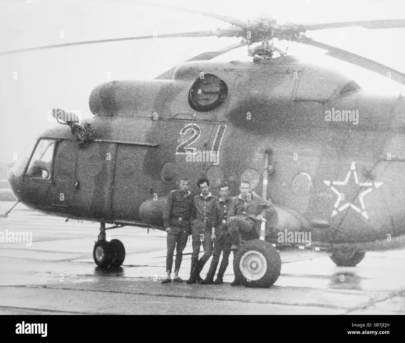 January 1, 1988, Kotlas, Kotlas, Russia: Mi-8 (NATO codification: Hip ...