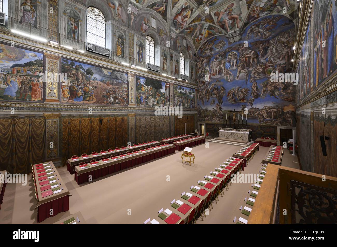 Non Exclusive: A view inside the Sistine Chapel on the eve of the ...