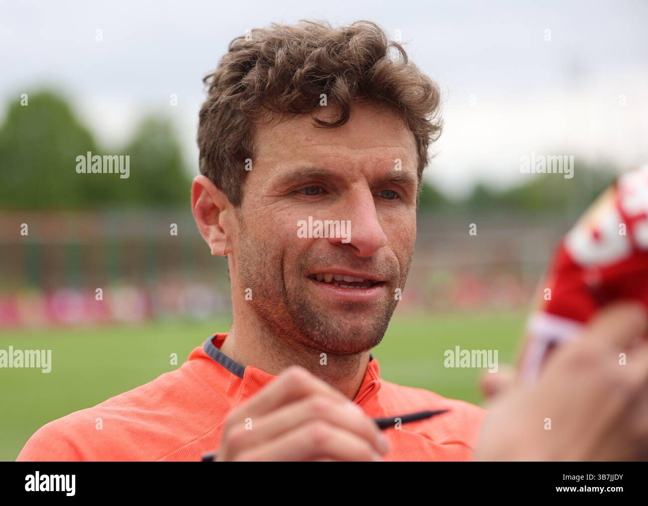 Fussball, Herren, Saison 2024/2025, FC Bayern München, Training Thomas ...