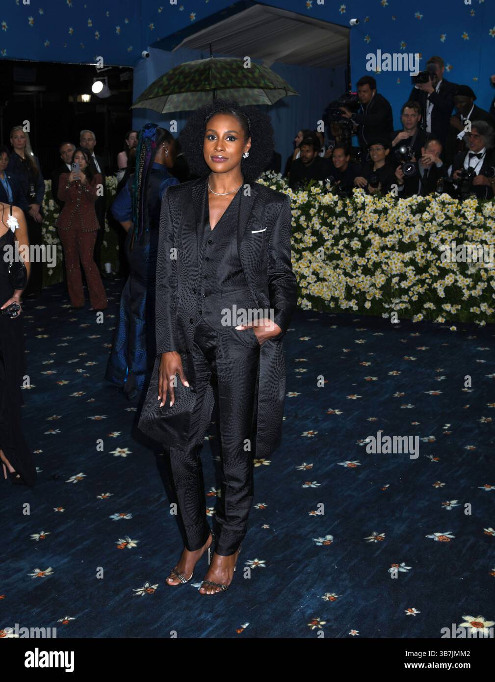 May 5, 2025, New York, Ny, United States: Issa Rae attends the 2025 Met ...