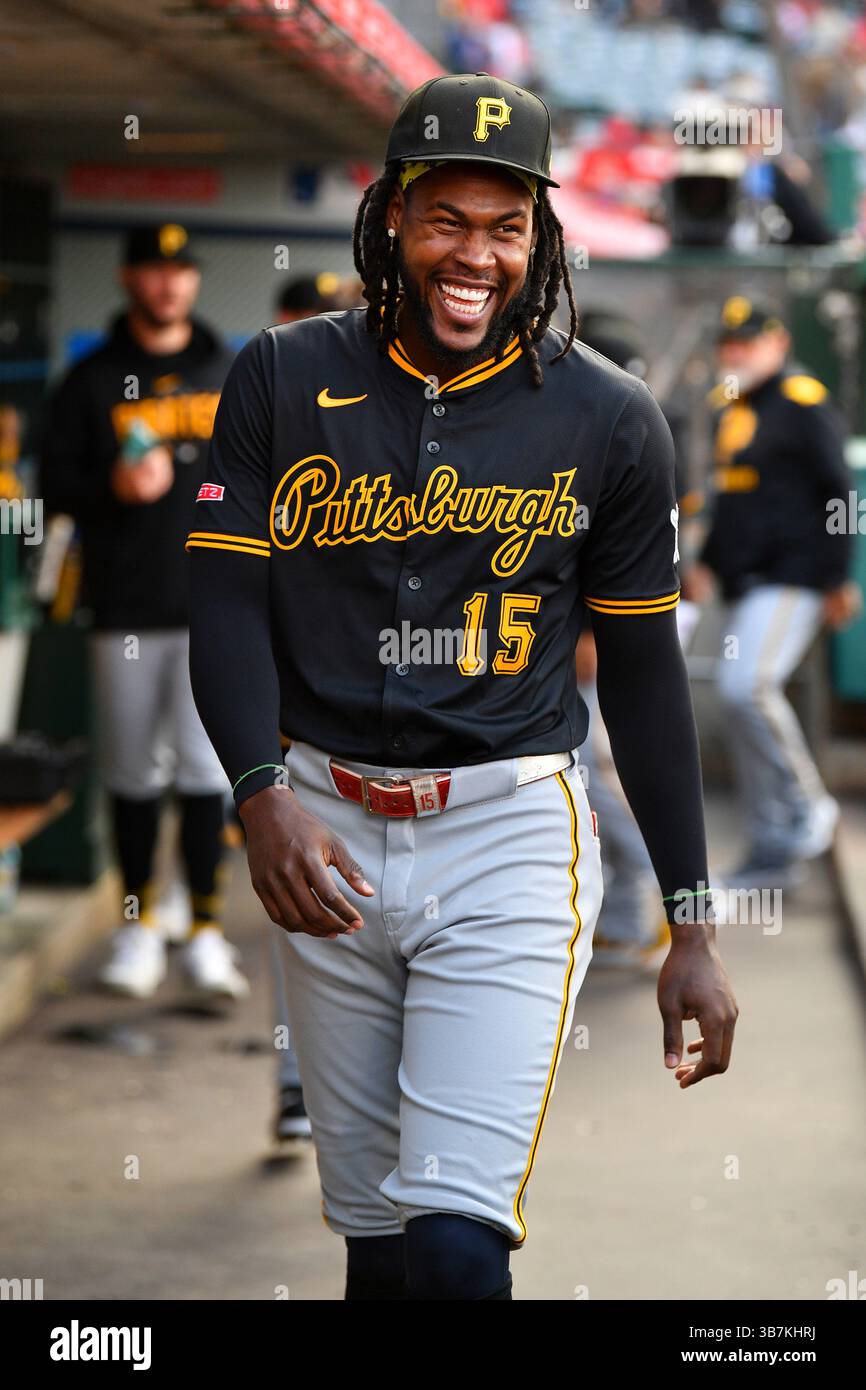 ANAHEIM, CA - APRIL 24: Pittsburgh Pirates outfielder Oneil Cruz (15 ...