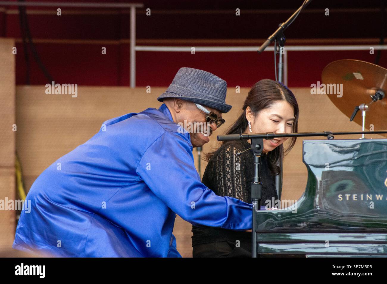 Miss rie hi-res stock photography and images - Alamy