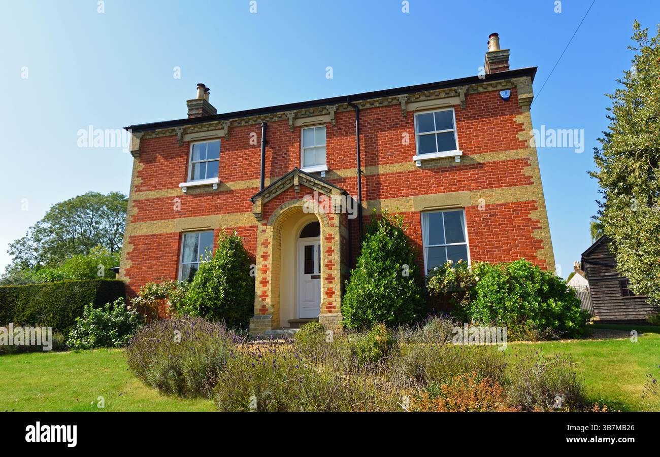 Historic red brick detached house Stock Photo - Alamy
