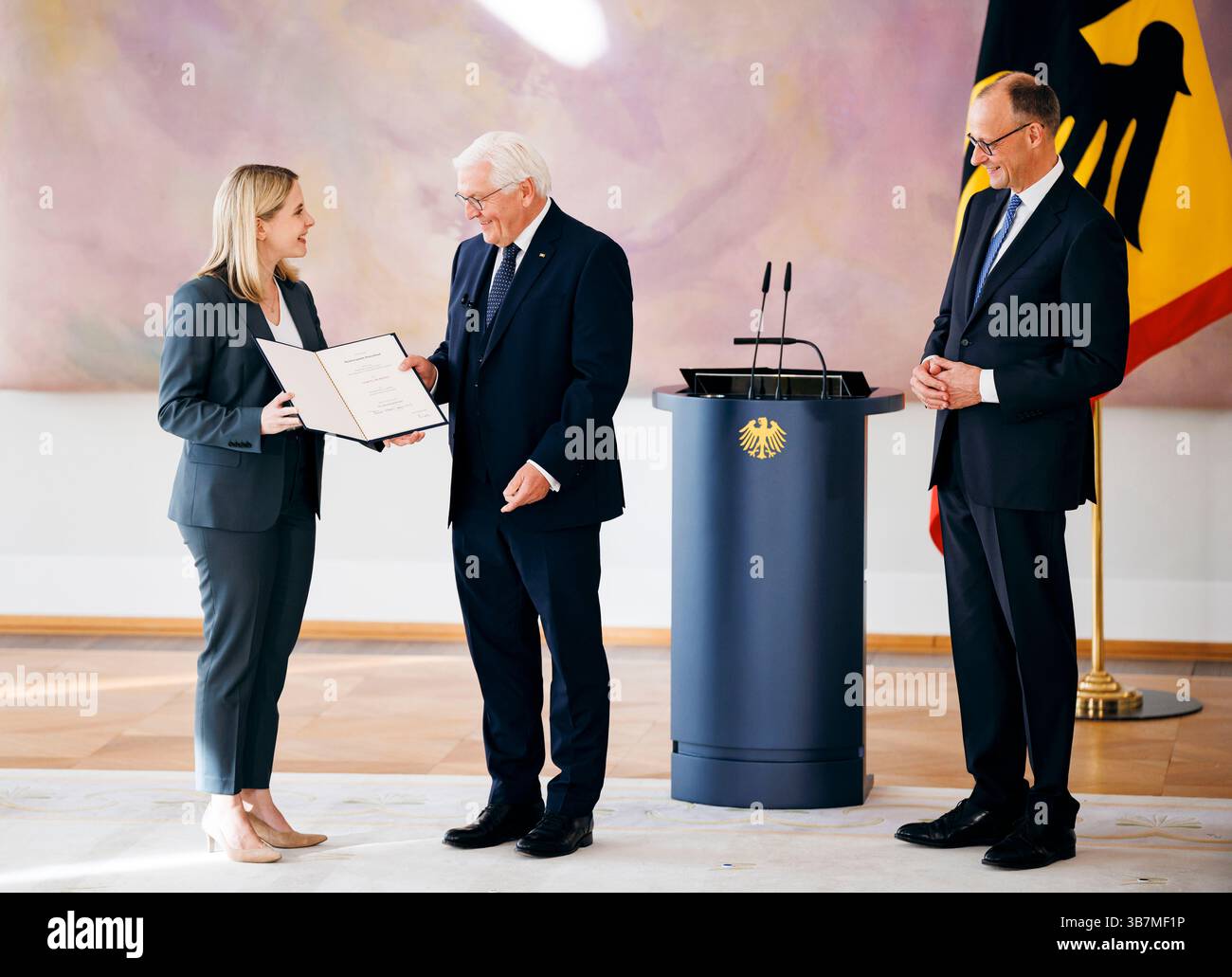 Berlin, Deutschland. 06th May, 2025. Federal President Frank-Walter ...