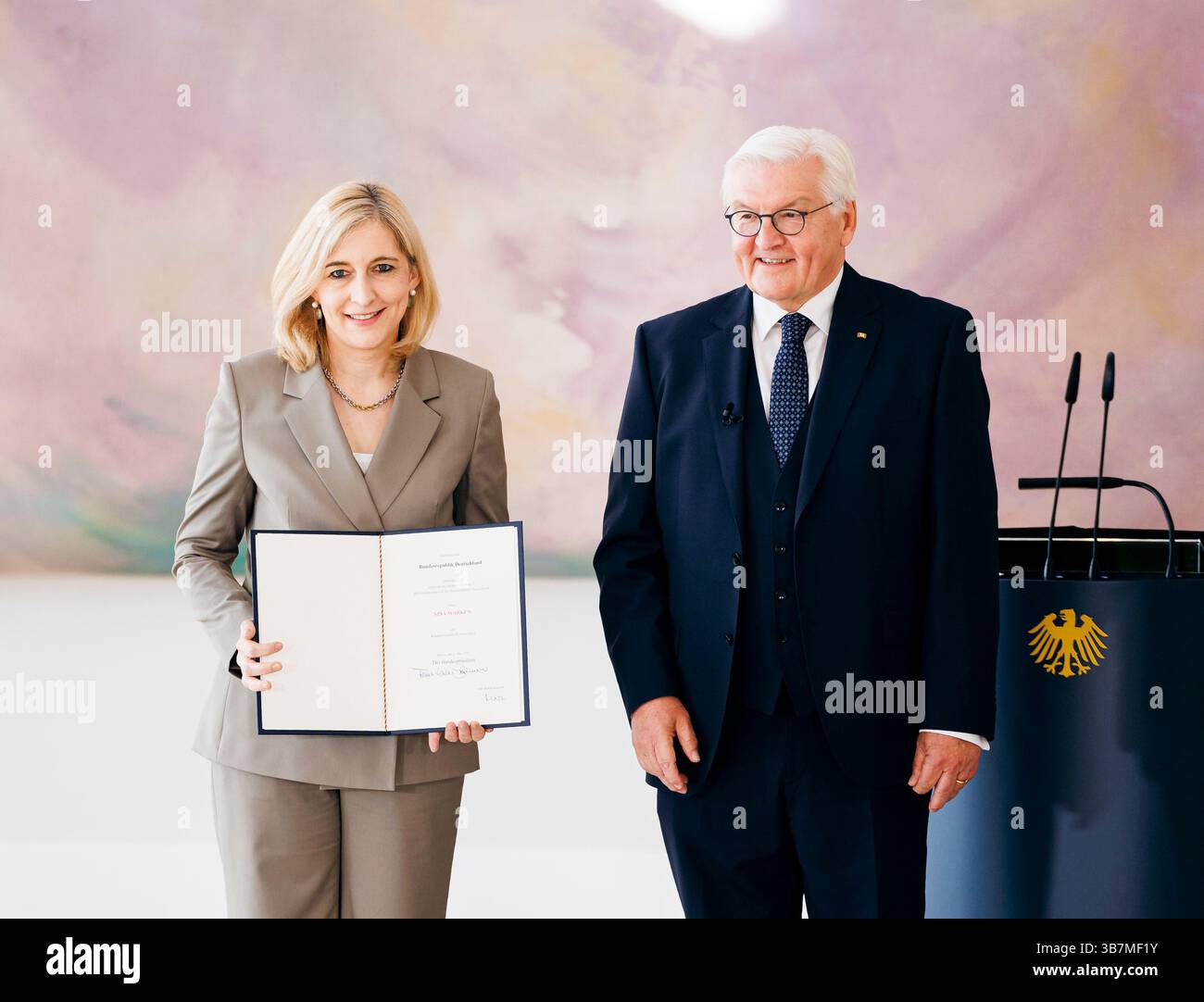 Berlin, Deutschland. 06th May, 2025. Federal President Frank-Walter ...