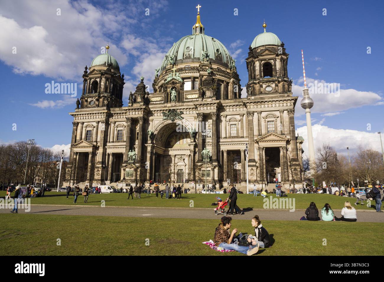 Catedral de Berlin (Berliner Dom) templo de la Iglesia Evangelica, estilo neobarroco, S. XIX ...