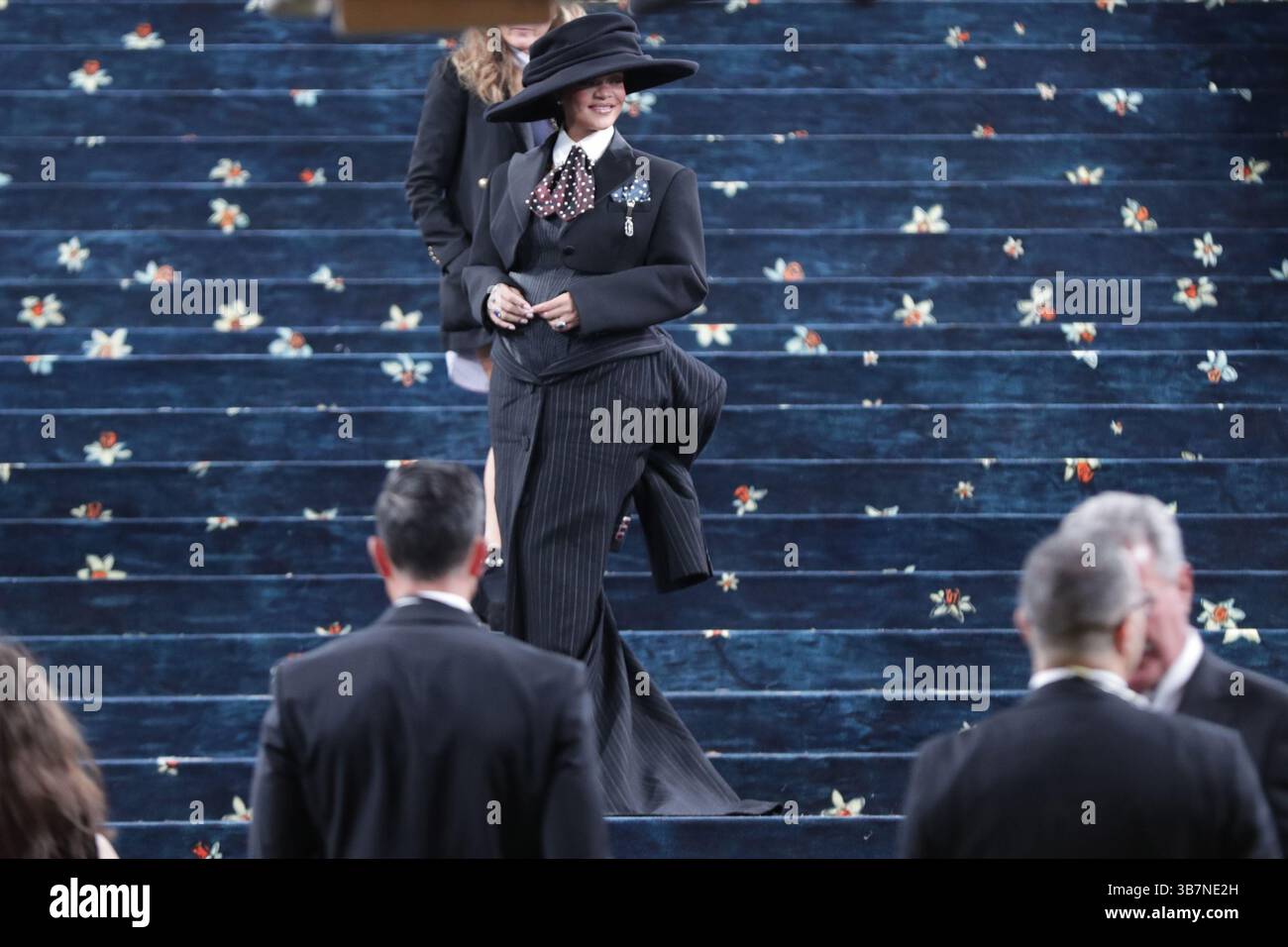 NEW YORK, NEW YORK - MAY 05: The 2025 Met Gala, held at the ...
