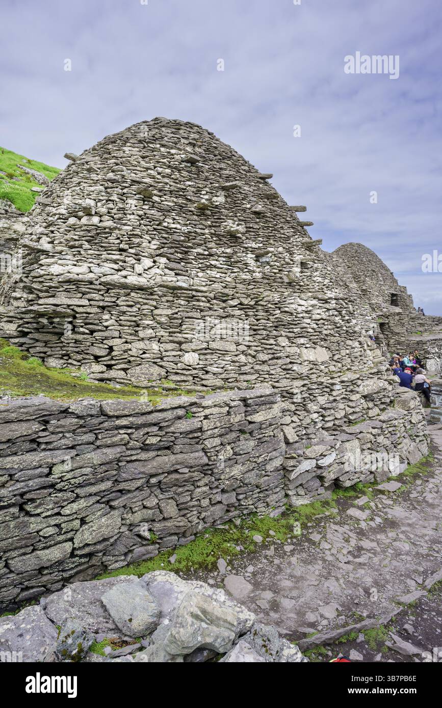 Clochans, stone cells. monastery at the top, Skellig Michael island ...