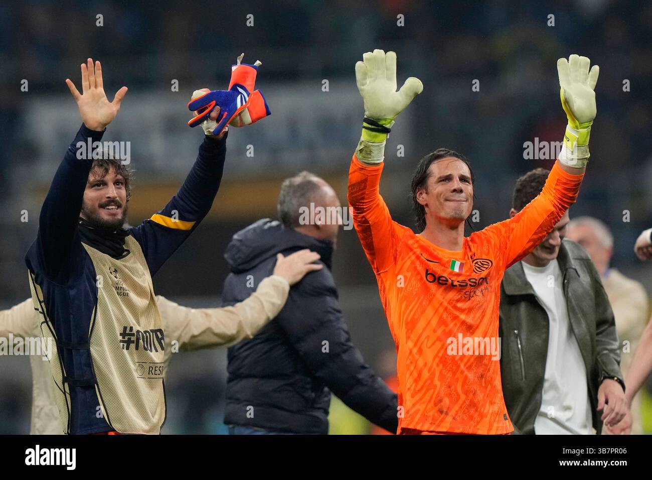 Inter Milan's goalkeeper Yann Sommer, right, celebrates at the end of ...