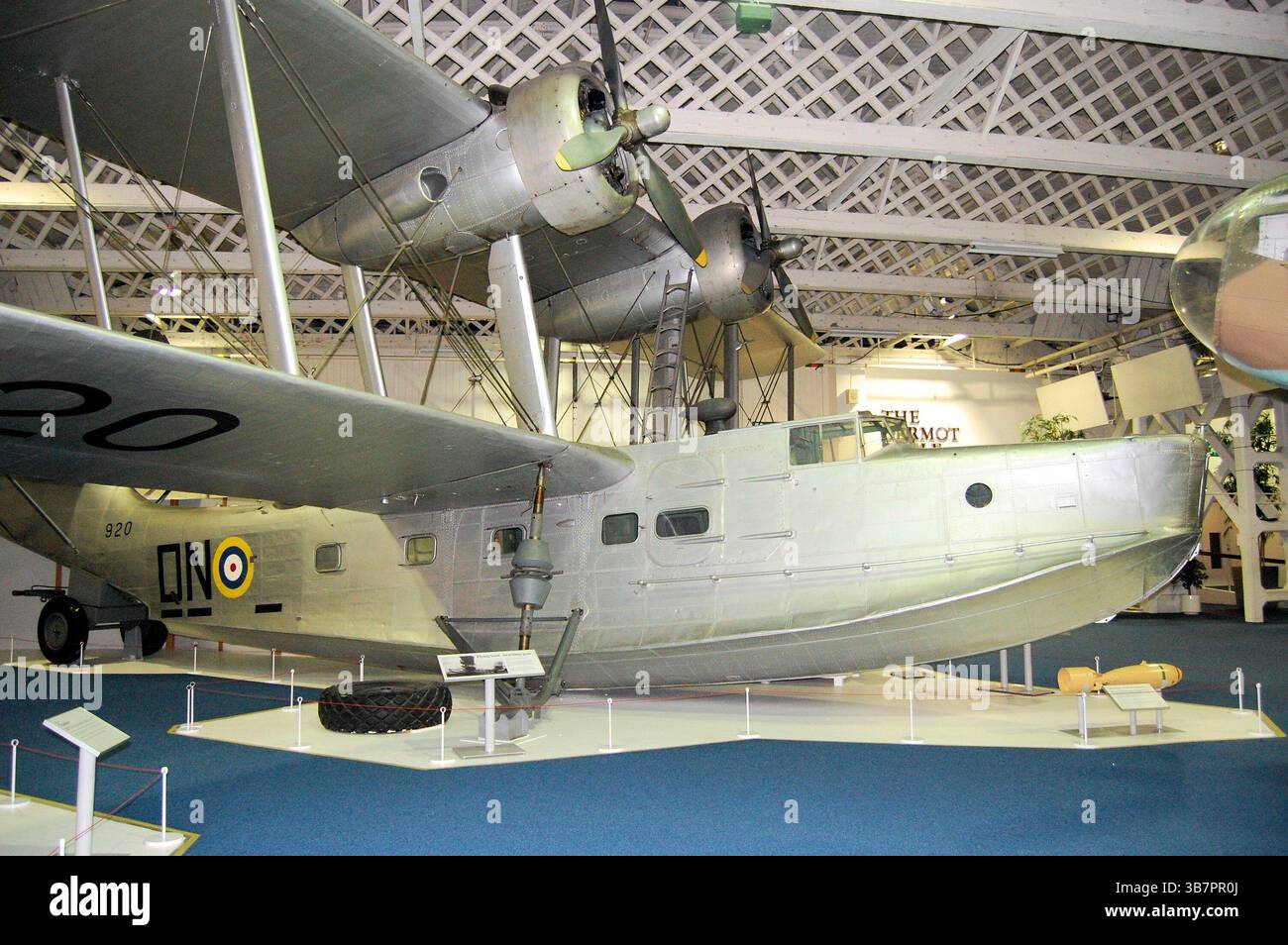 In rcaf markings hi-res stock photography and images - Alamy