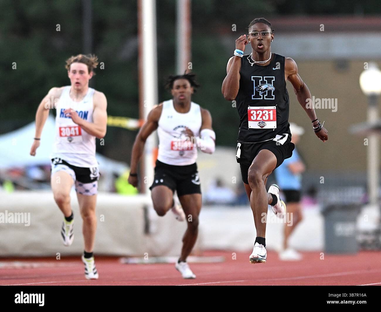 Tate Taylor of Northside Harlan wins the 6A 200m in 20.14 during the ...