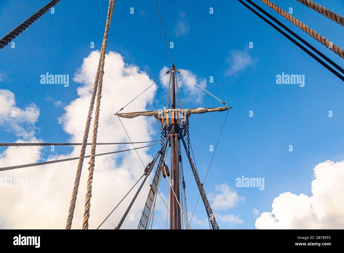 Mast with ropes and ladder on an old wooden ship, bottom view Stock ...
