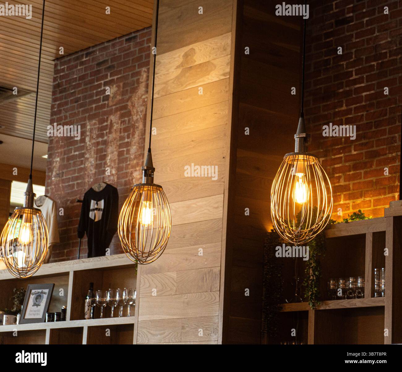 Contemporary lighting hi-res stock photography and images - Alamy