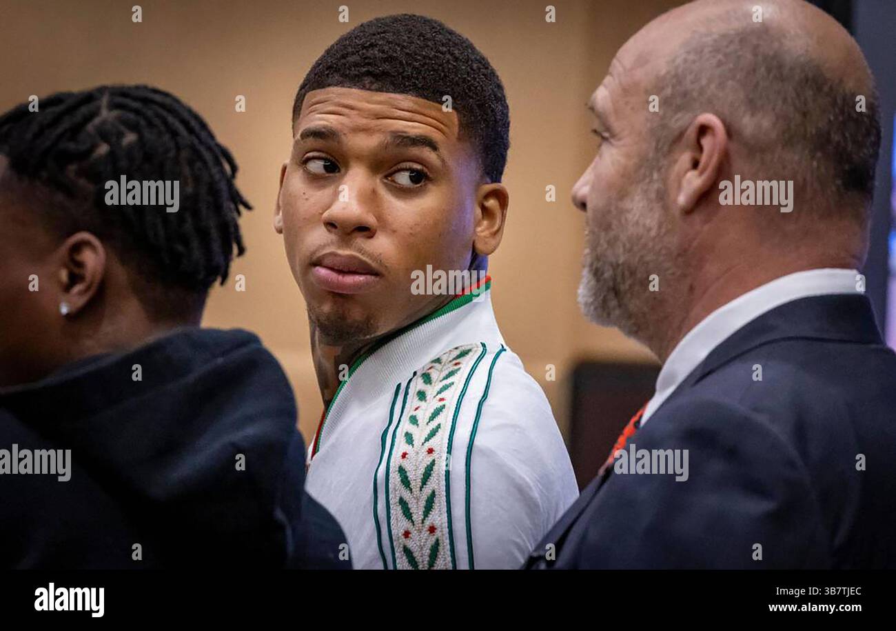 Nle choppa hi-res stock photography and images - Alamy