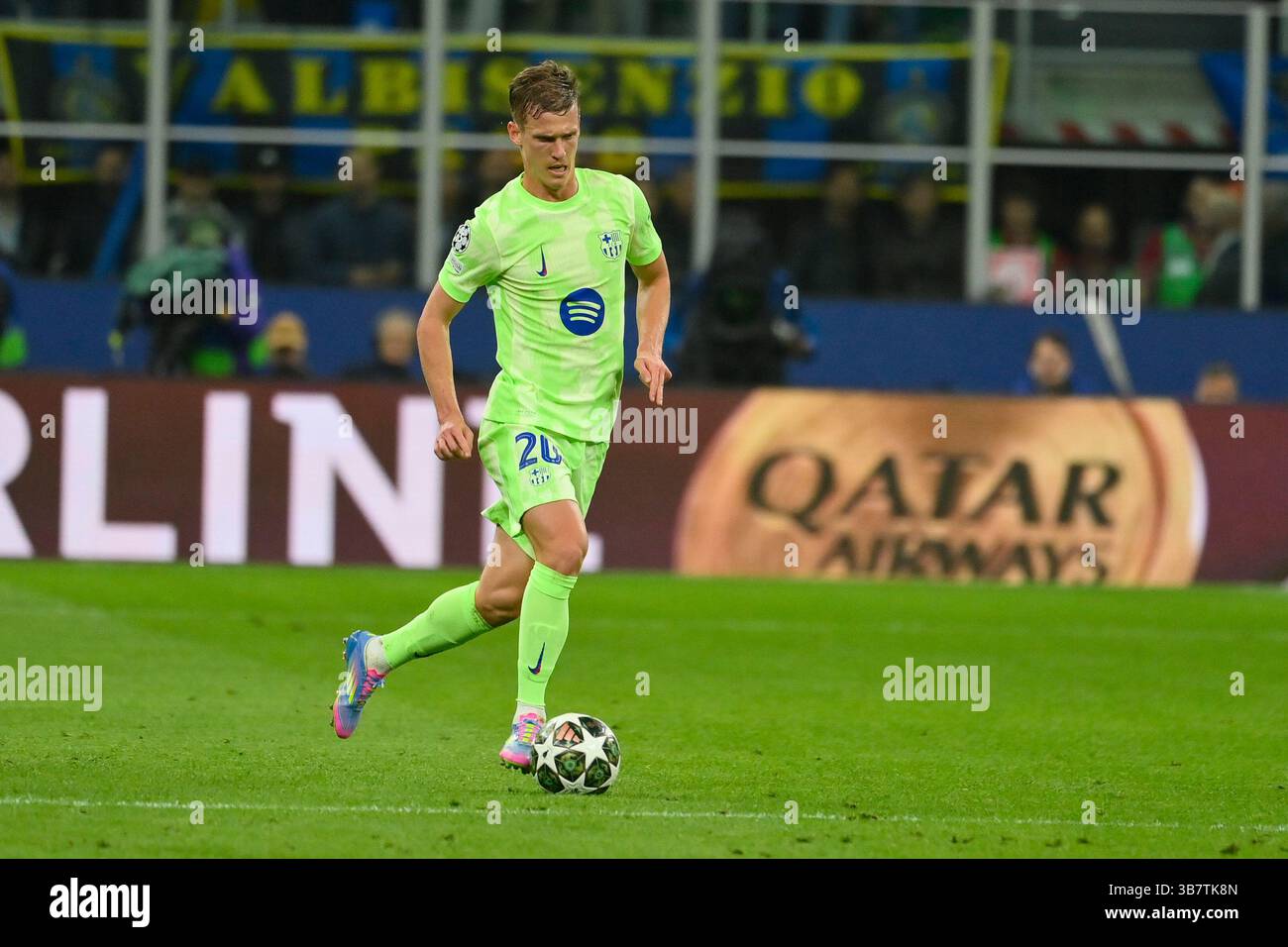 Giuseppe Meazza, Milan, Italy. 6th May, 2025. Champions League Semi ...