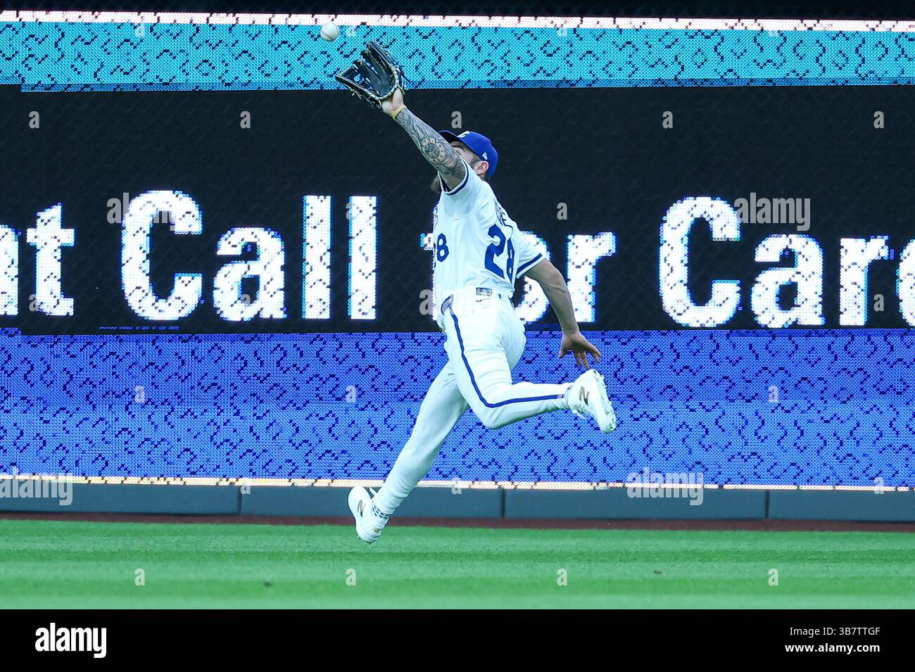 May 6, 2025: Kansas City Royals center fielder Kyle Isbel (28) catches ...