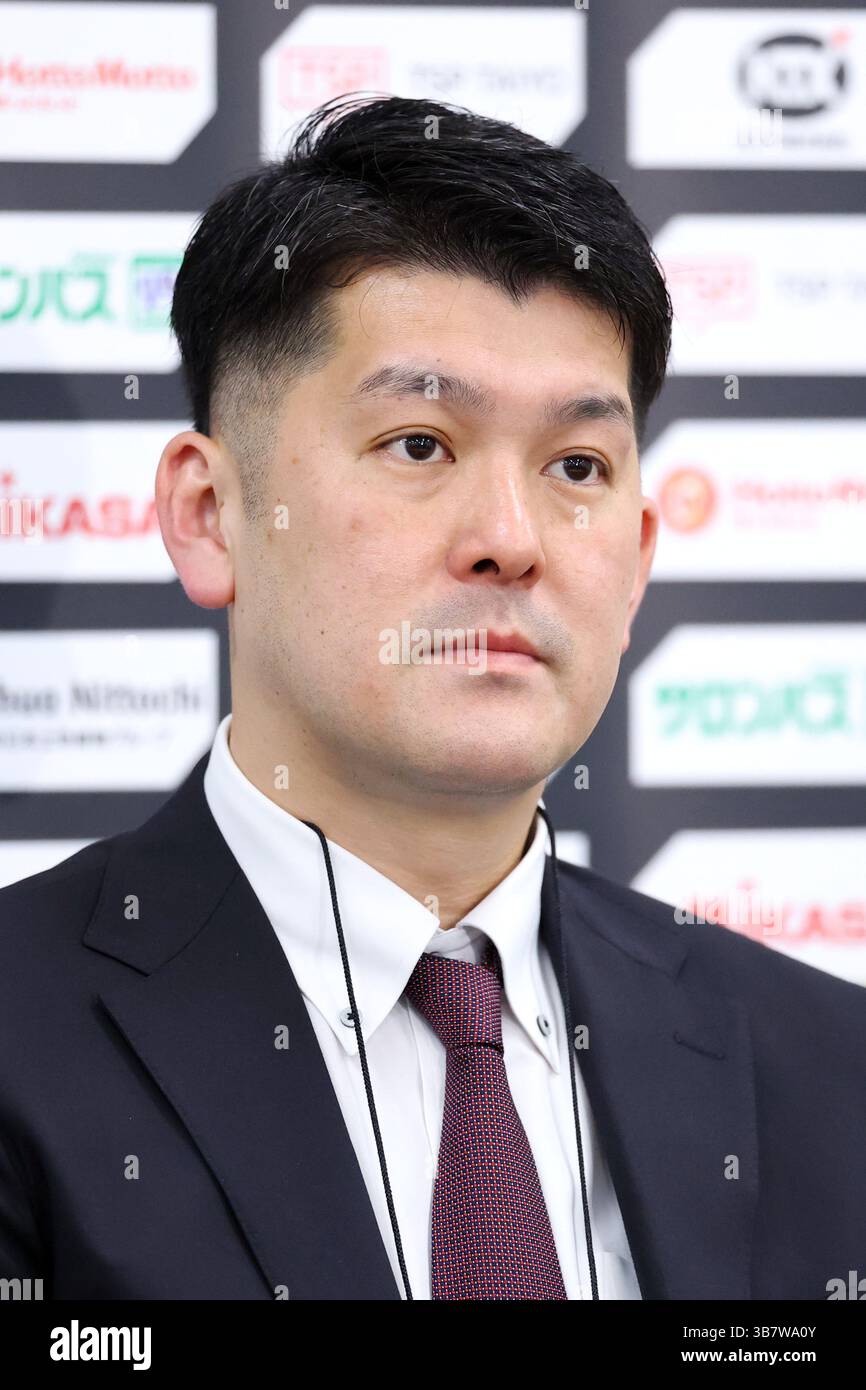Tokyo, Japan. 2nd May, 2025. Takayuki Kaneko (NEC) Volleyball : 2024-25 SV.LEAGUE Women ...