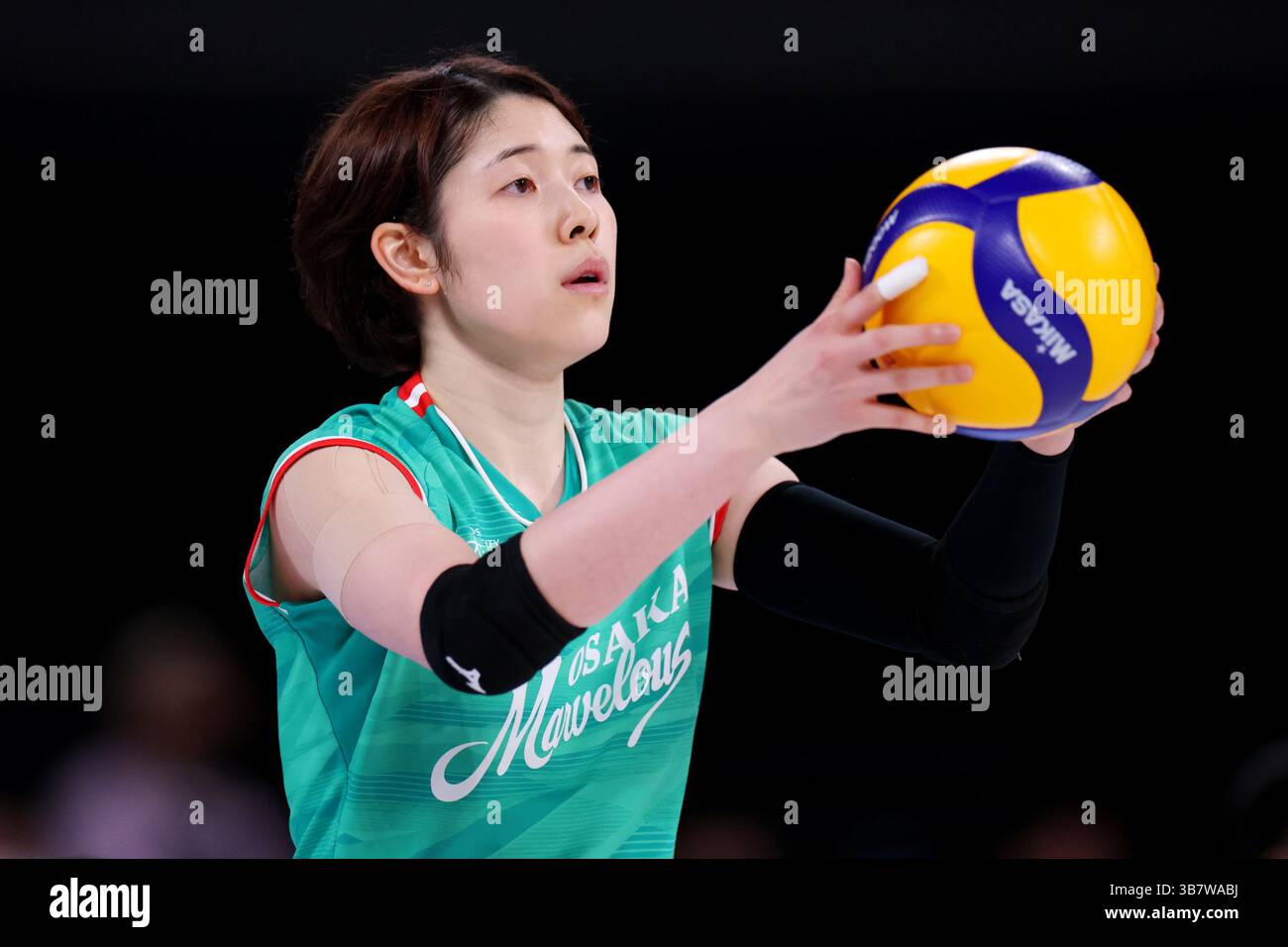 Tokyo, Japan. 2nd May, 2025. Hitomi Shiode () Volleyball : 2024-25 SV ...