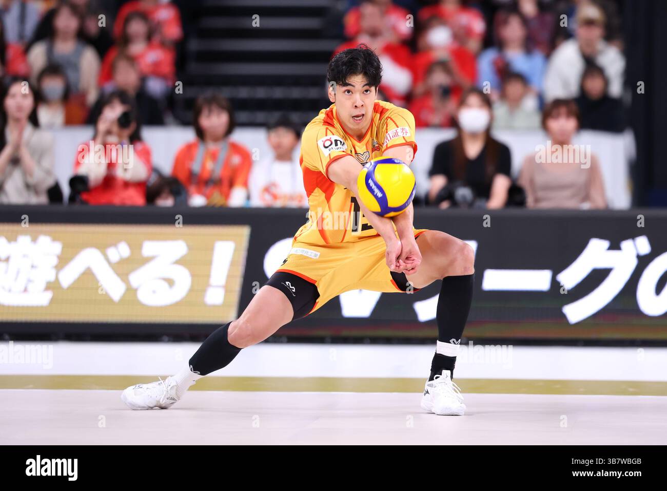 Tokyo, Japan. 3rd May, 2025. Kento Miyaura () Volleyball : 2024-25 SV ...