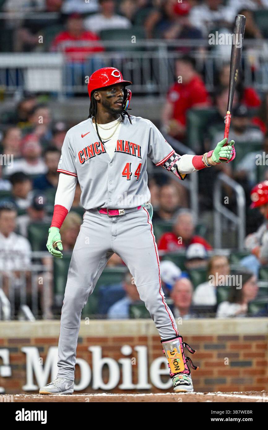 ATLANTA, GA – MAY 06: Cincinnati shortstop Elly De La Cruz (44) in the ...