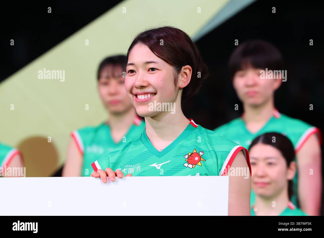 Hitomi Shiode (), MAY 3, 2025 - Volleyball : 2024-25 SV.LEAGUE Women ...