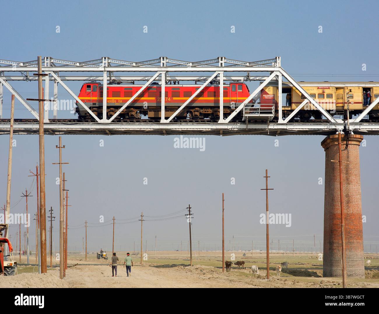 Infrastructure allocation hi-res stock photography and images - Alamy