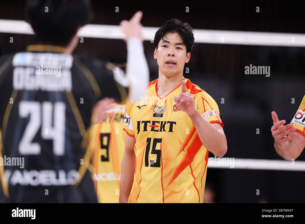 Kento Miyaura (), MAY 3, 2025 - Volleyball : 2024-25 SV.LEAGUE Men ...