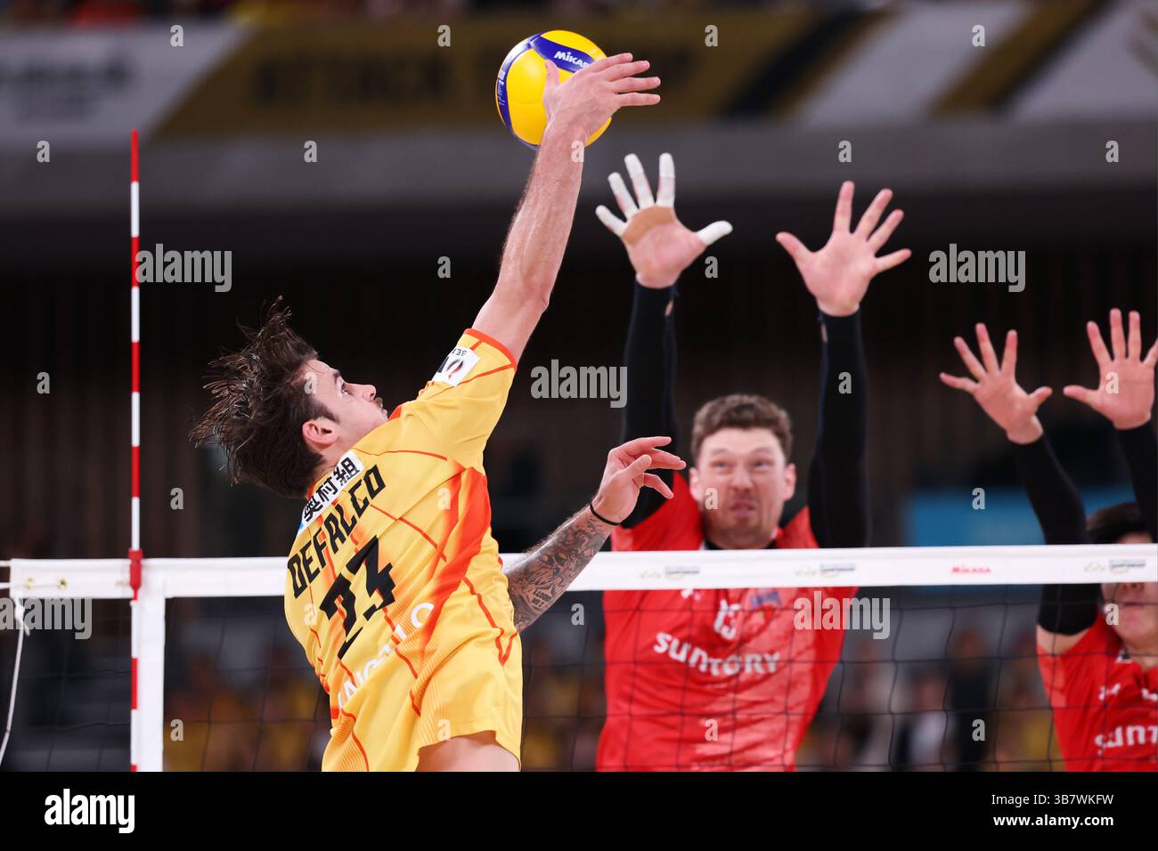 (L-R) Torey Defalco (), Dmitriy Muserskiy (), MAY 3, 2025 - Volleyball ...