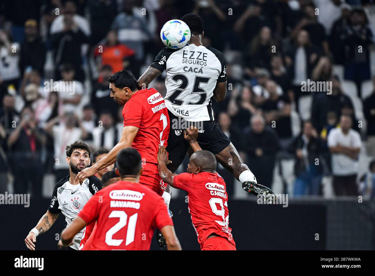 SÃO PAULO, SP - 06.05.2025: CORINTHIANS X AMÉRICA DE CALI - Cacá from ...