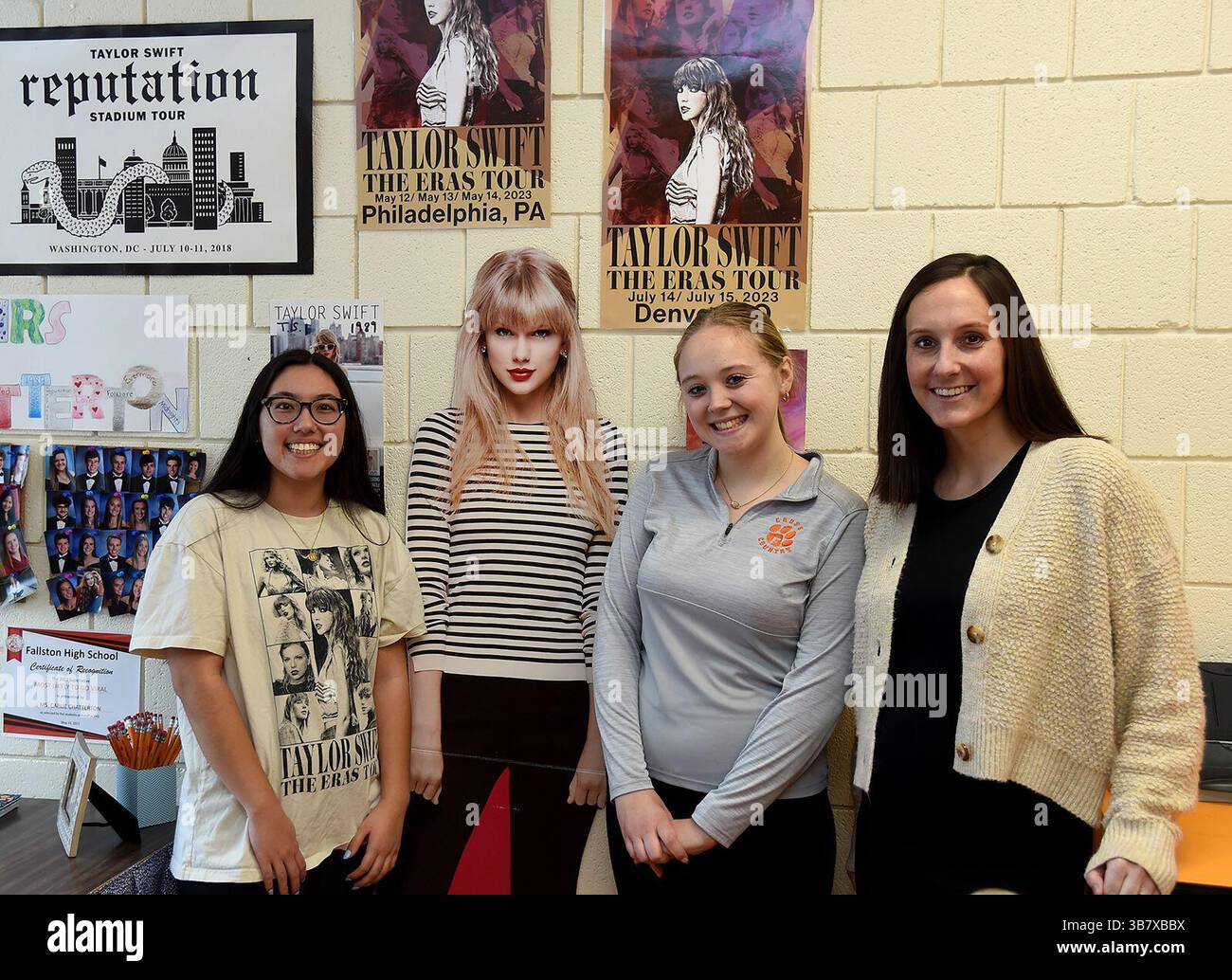 Barbara chatterton hi-res stock photography and images - Alamy