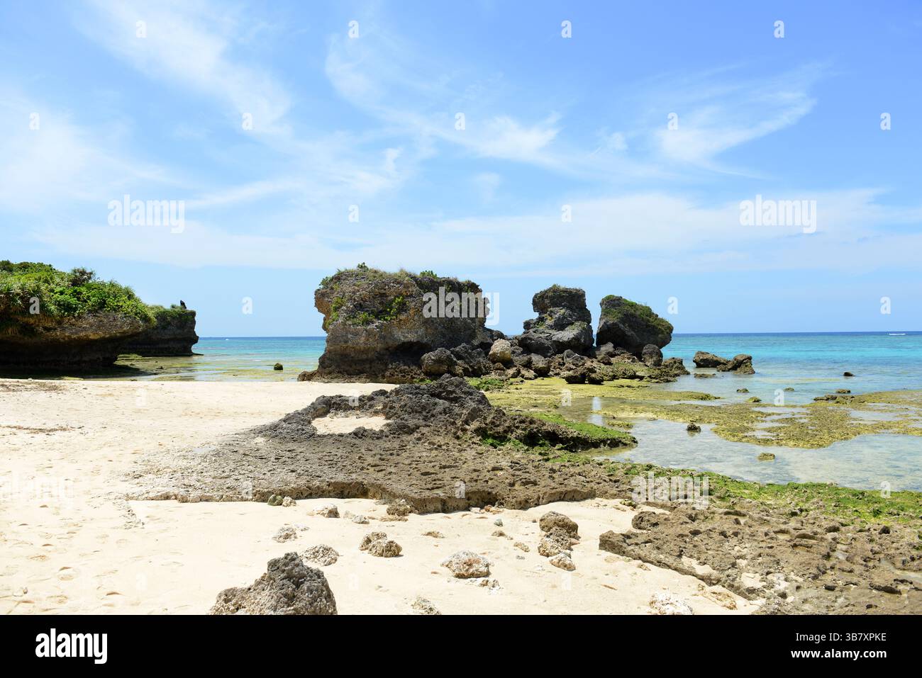 Beautiful beaches in Yomitan, Okinawa, Japan Stock Photo - Alamy