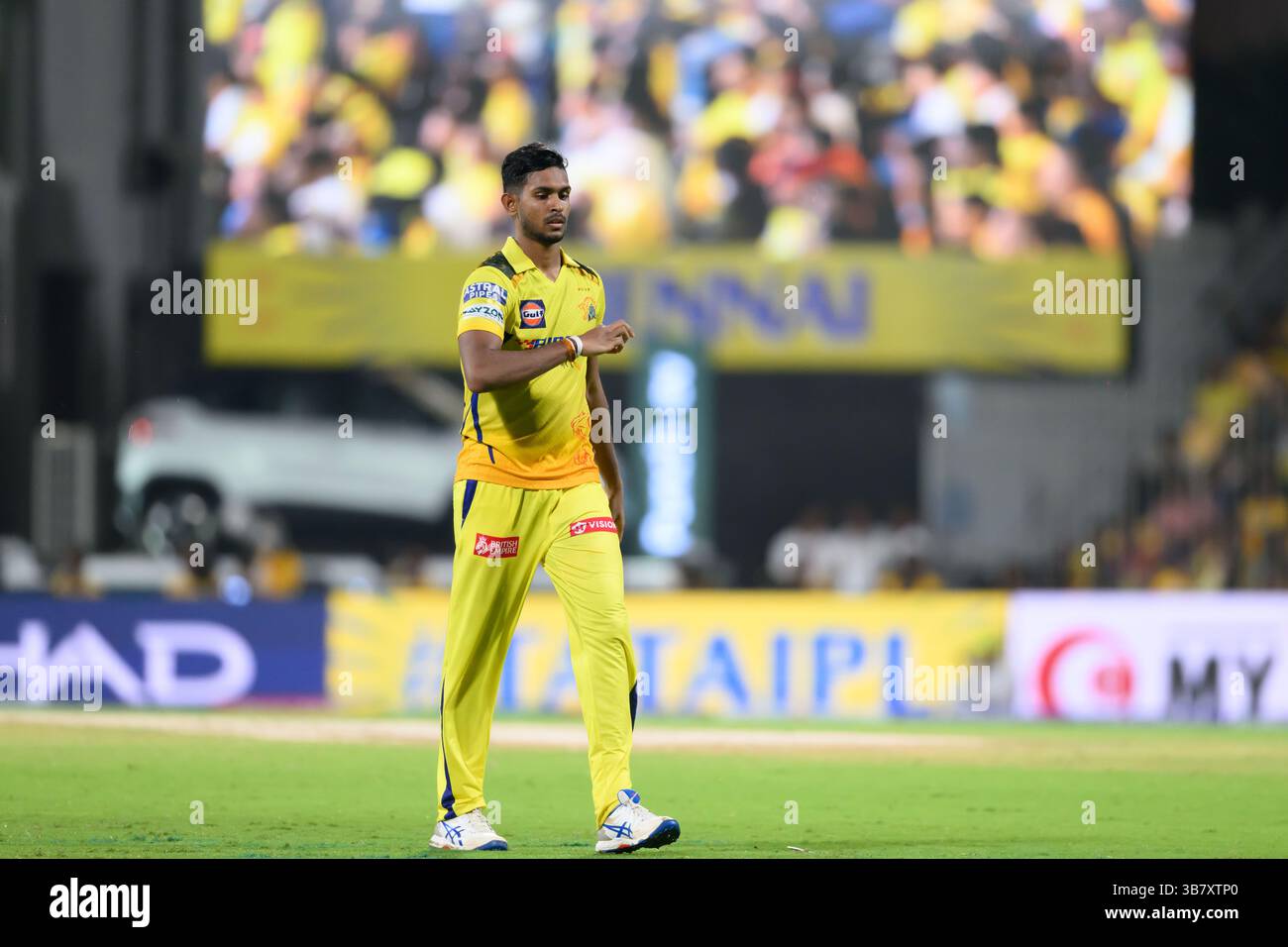 Matheesha pathirana in action hi-res stock photography and images - Alamy