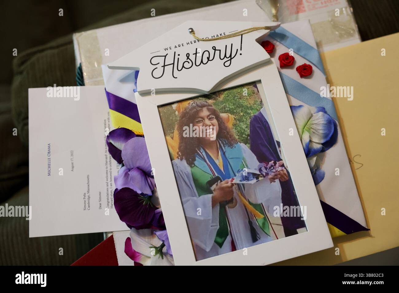 Graduation mementos hi-res stock photography and images - Alamy