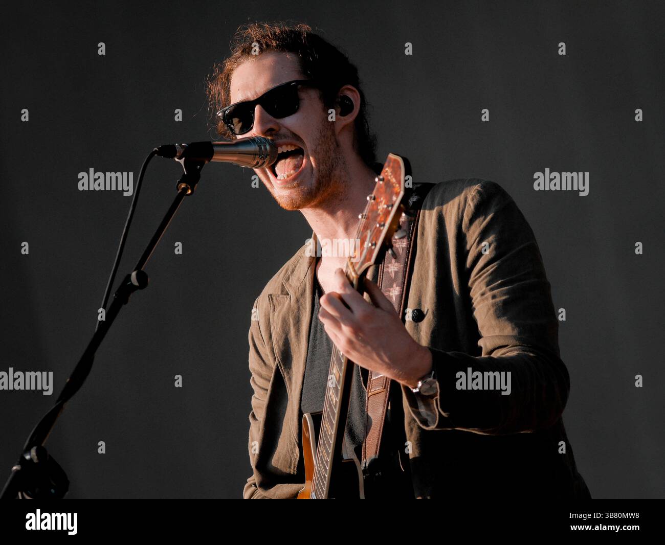 John byrne artist hi-res stock photography and images - Alamy