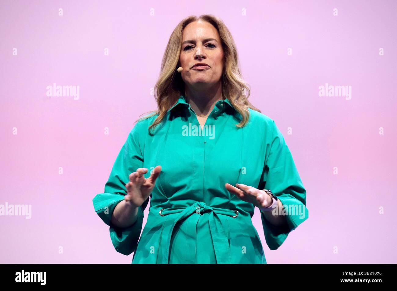 Debbie Weinstein beim OMR Festival 2025 in den Messehallen. Hamburg, 06 ...