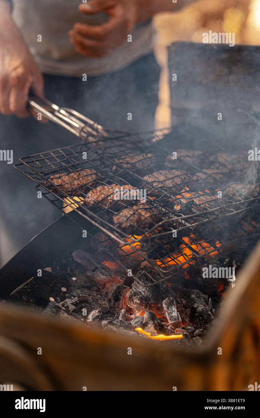 Moroccan man grilling meat hi-res stock photography and images - Alamy