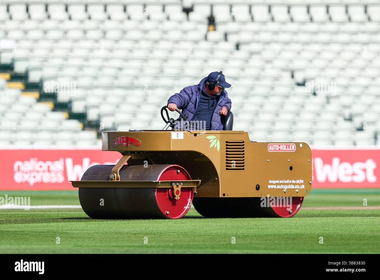 Birmingham, UK. 07th May, 2025. Test shotÉ auto roller in use preparing ...