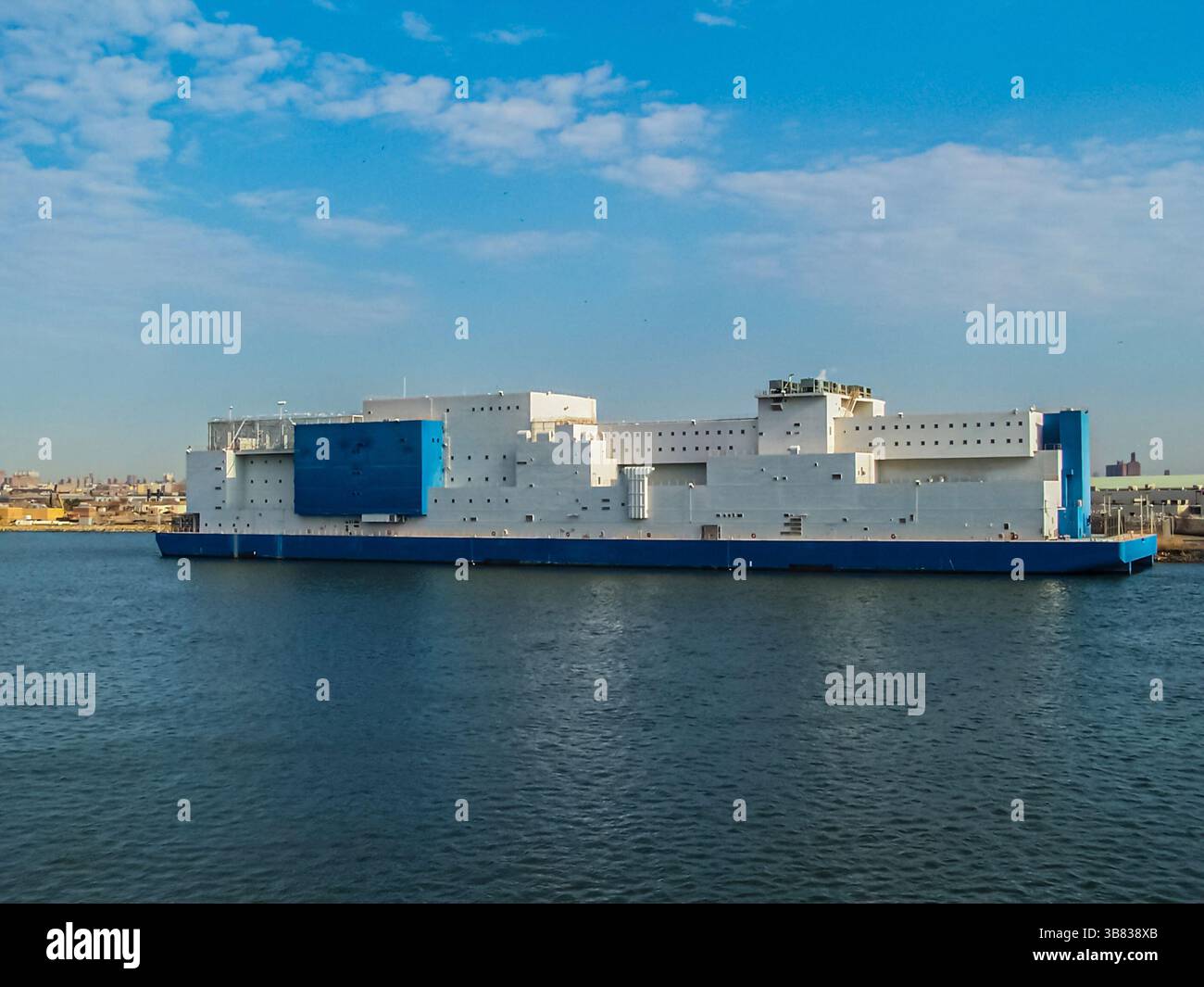 Jail barge hi-res stock photography and images - Alamy