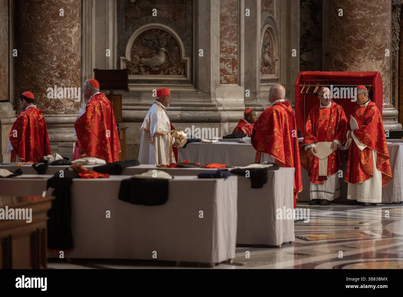 Vatikanstadt, Vatican. 07th May, 2025. Cardinals dress to celebrate the ...