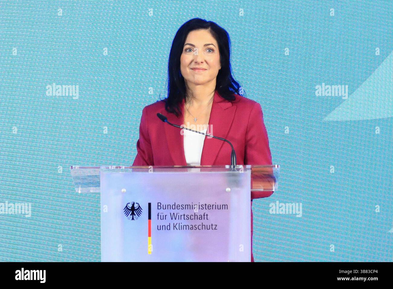 Übergabe des Bundeswirschaftsministerium von Robert Habeck an Katharina ...