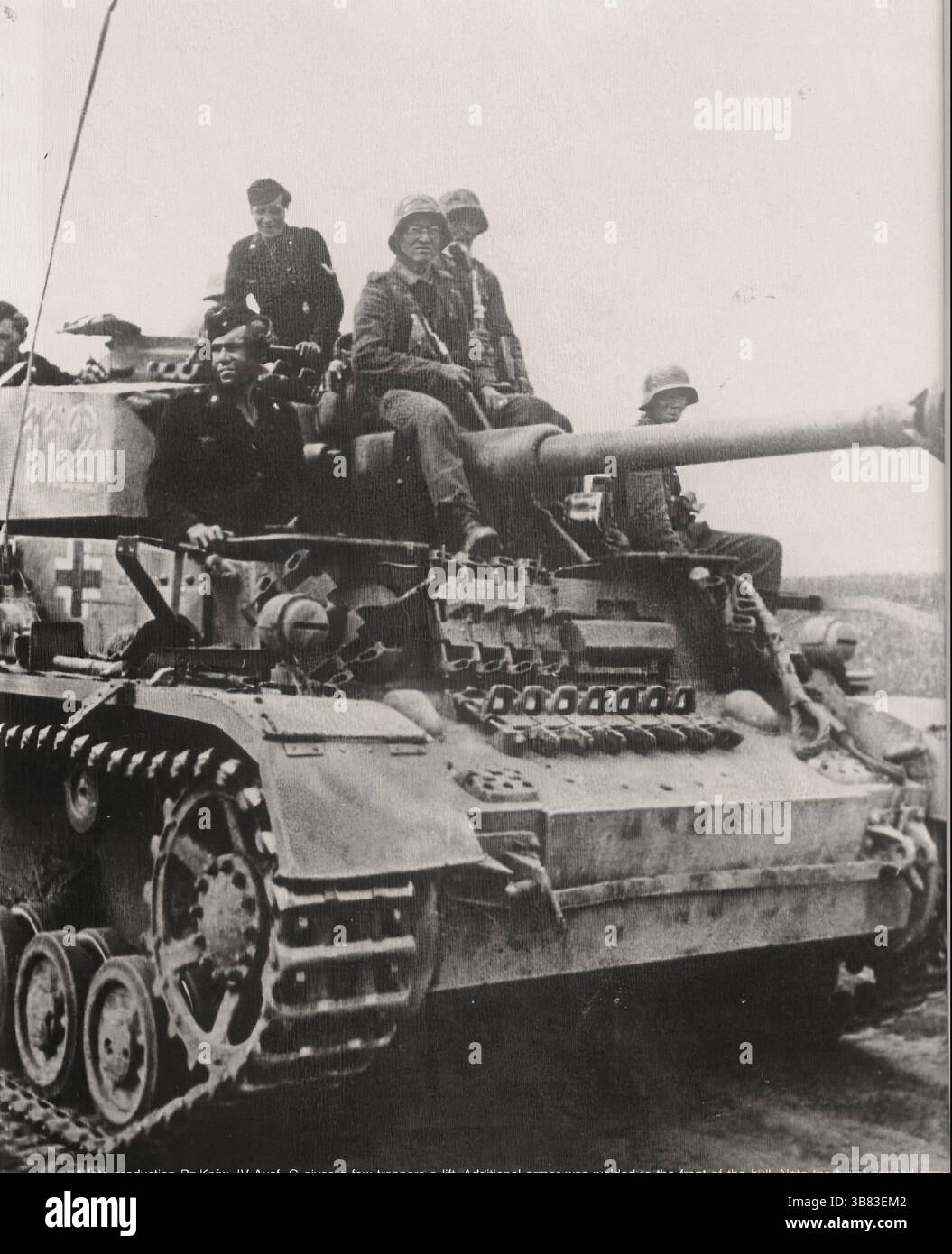 Pzkpfw iv ausf g hi-res stock photography and images - Alamy