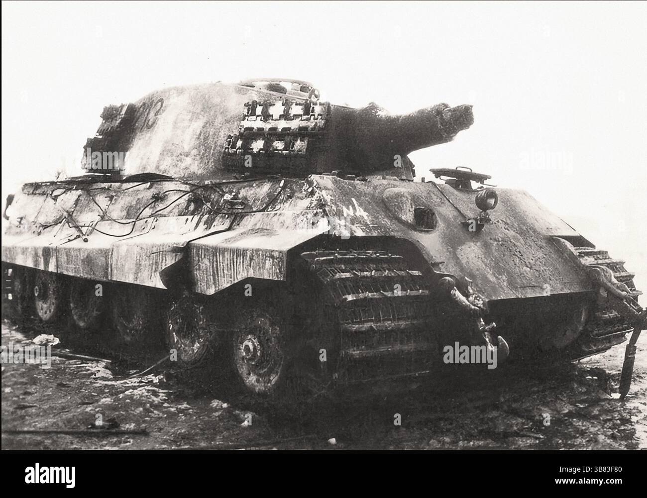 Tank Pz.Kpfw.VI Ausf. B - King Tiger - a №213 from 509 th HTB stricken ...