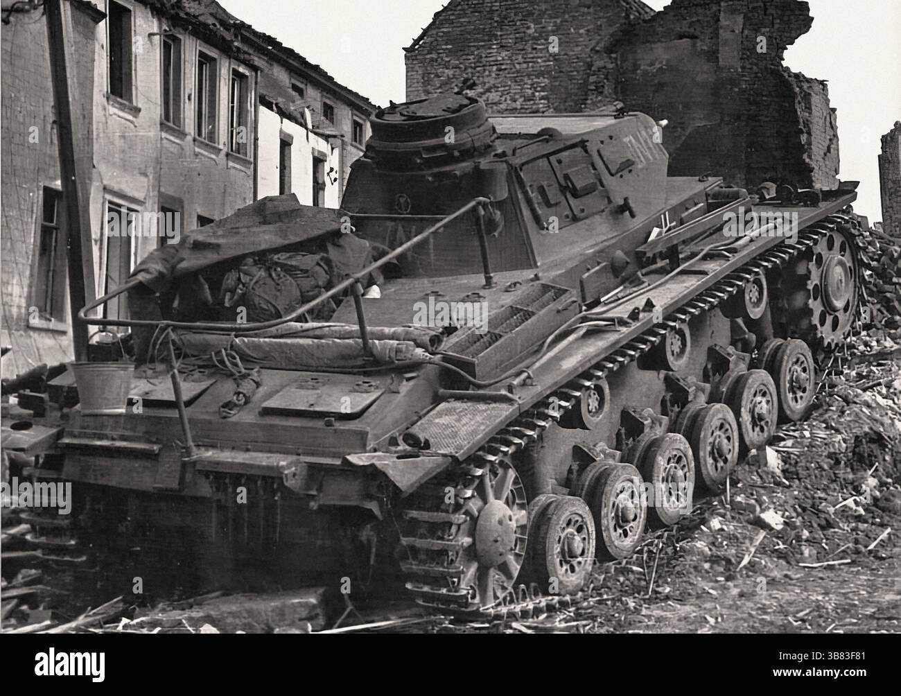 PzKpfw III command tank model E of 1st Battalion 36th Panzer Regiment ...