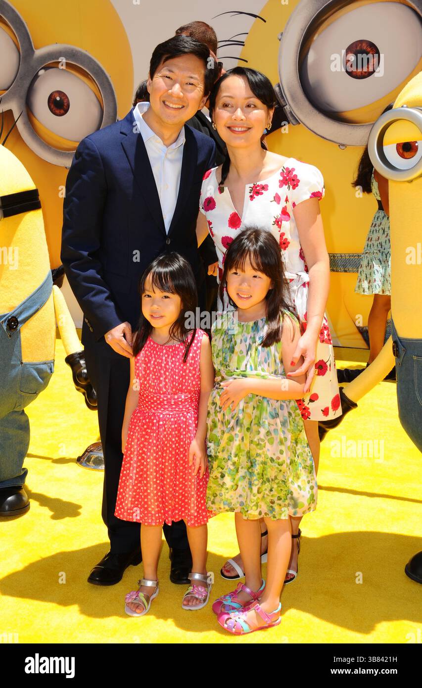Ken Jeong with his wife and children at the premiere of 'Despicable Me ...