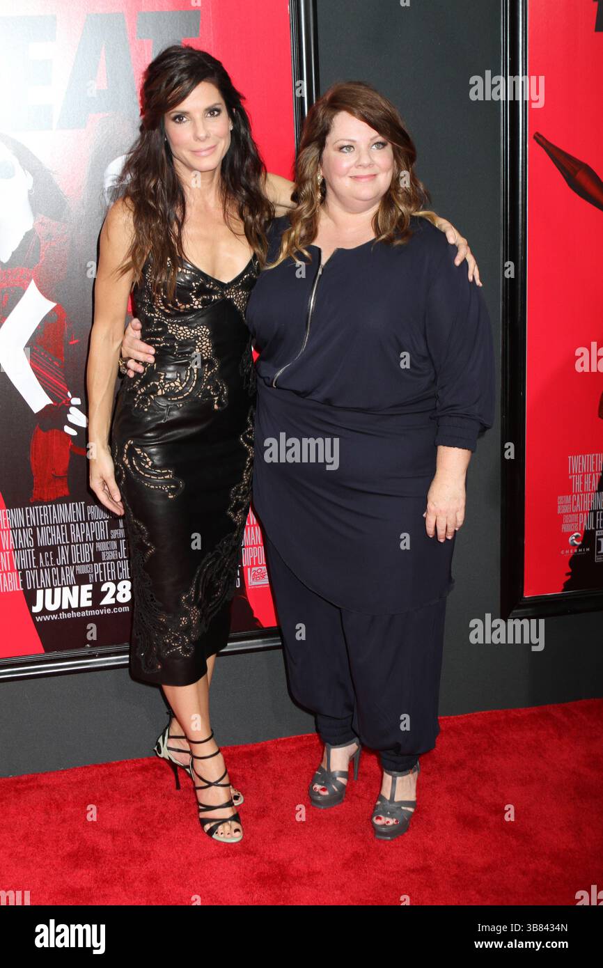 Sandra Bullock and Melissa McCarthy at 'The Heat' premiere at the ...