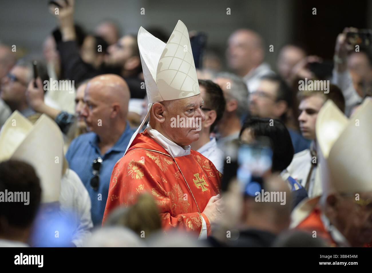 Rome, Italy. 07th May, 2025. Rome Conclave for the election of a new ...