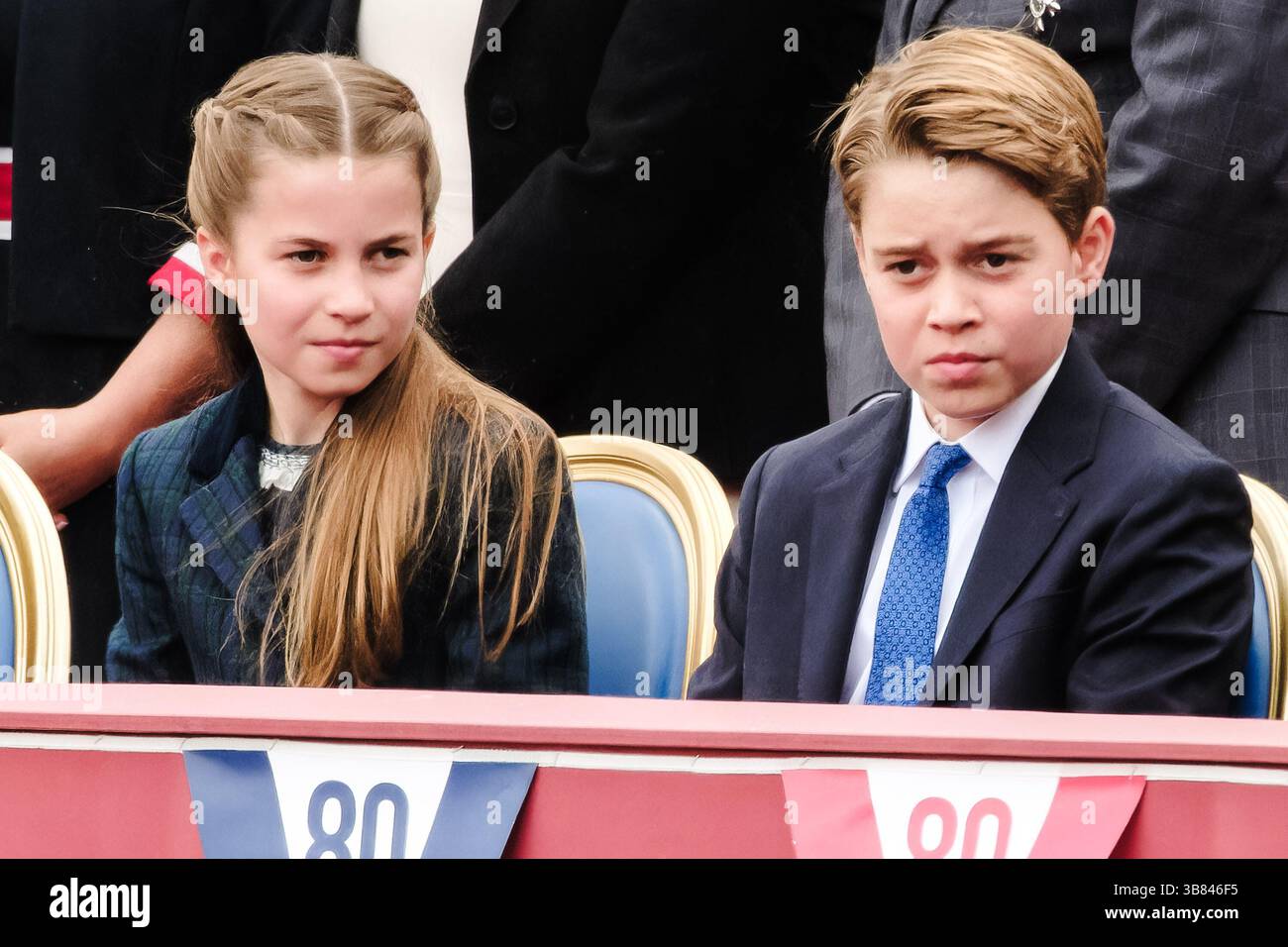 Princess Charlotte and Prince George seen on the Queen Victoria ...