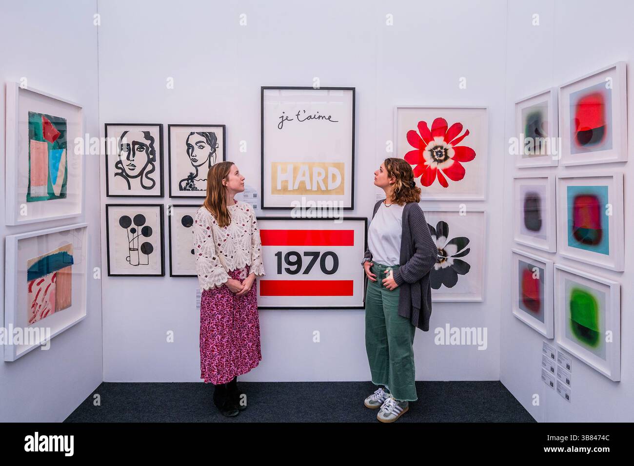Bella freud 1970 hi-res stock photography and images - Alamy
