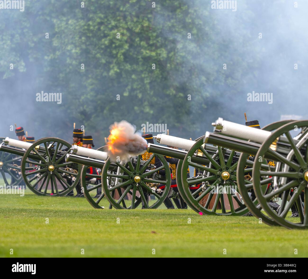 Hyde Park, London, UK. 6th May, 2025. 71 horses of The King’s Troop ...